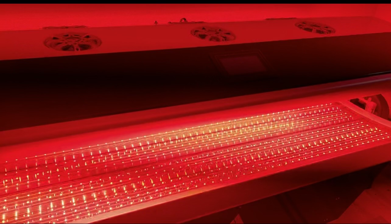 Red Light Therapy in Pasadena, CA - Sahara Clinic